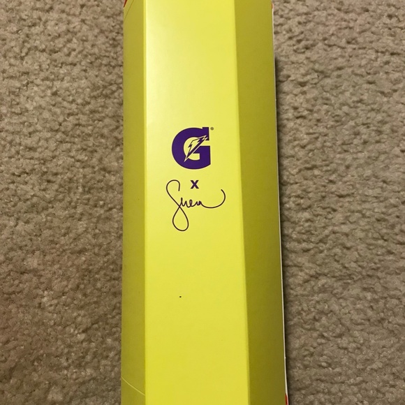Gatorade | Kitchen | Limited Edition Serena Gatorade Bottle Yellow ...